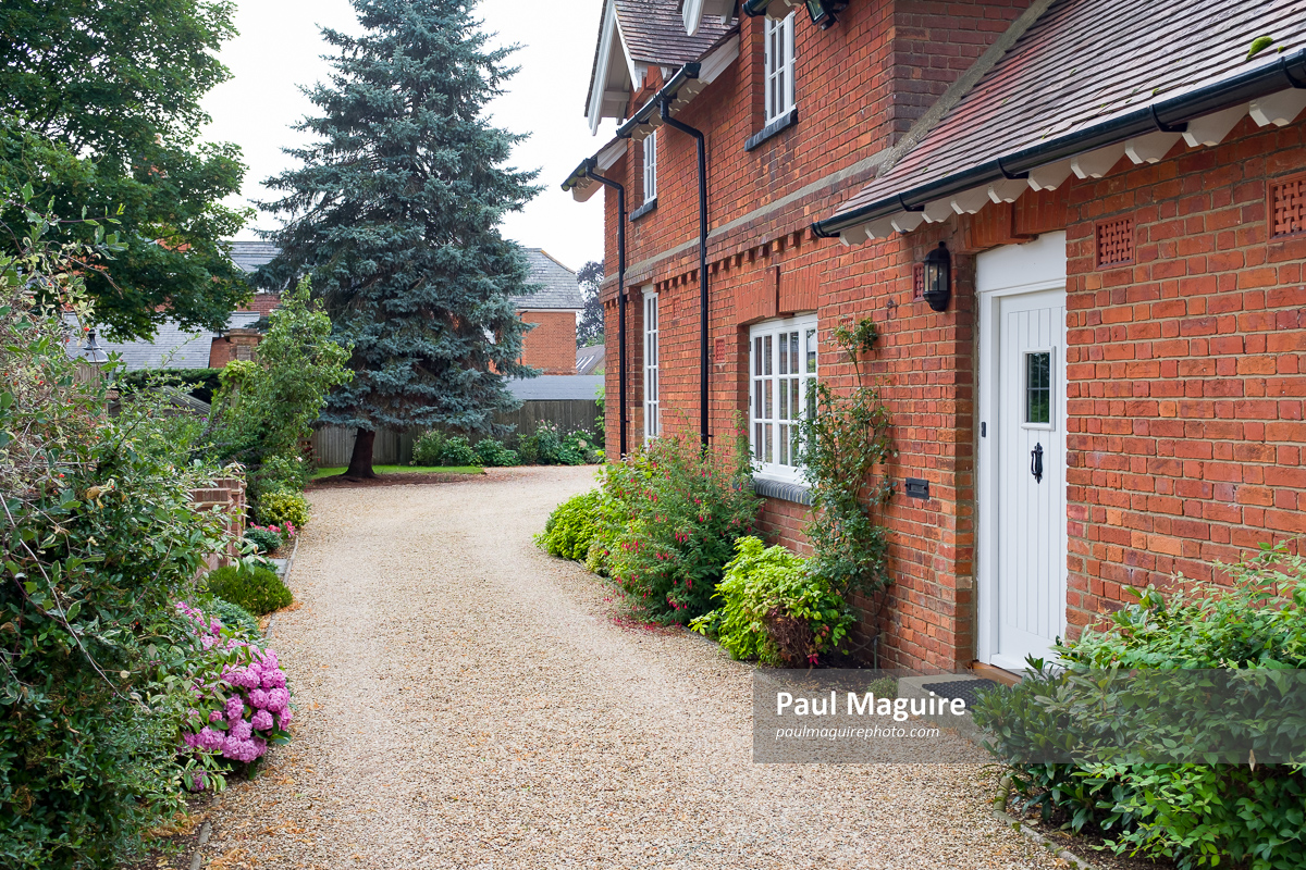 Stock photo - Garden and gravel driveway, English country house UK ...
